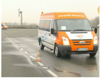 Fahrsicherheitstraining mit dem ADAC - FoB-Paderborn